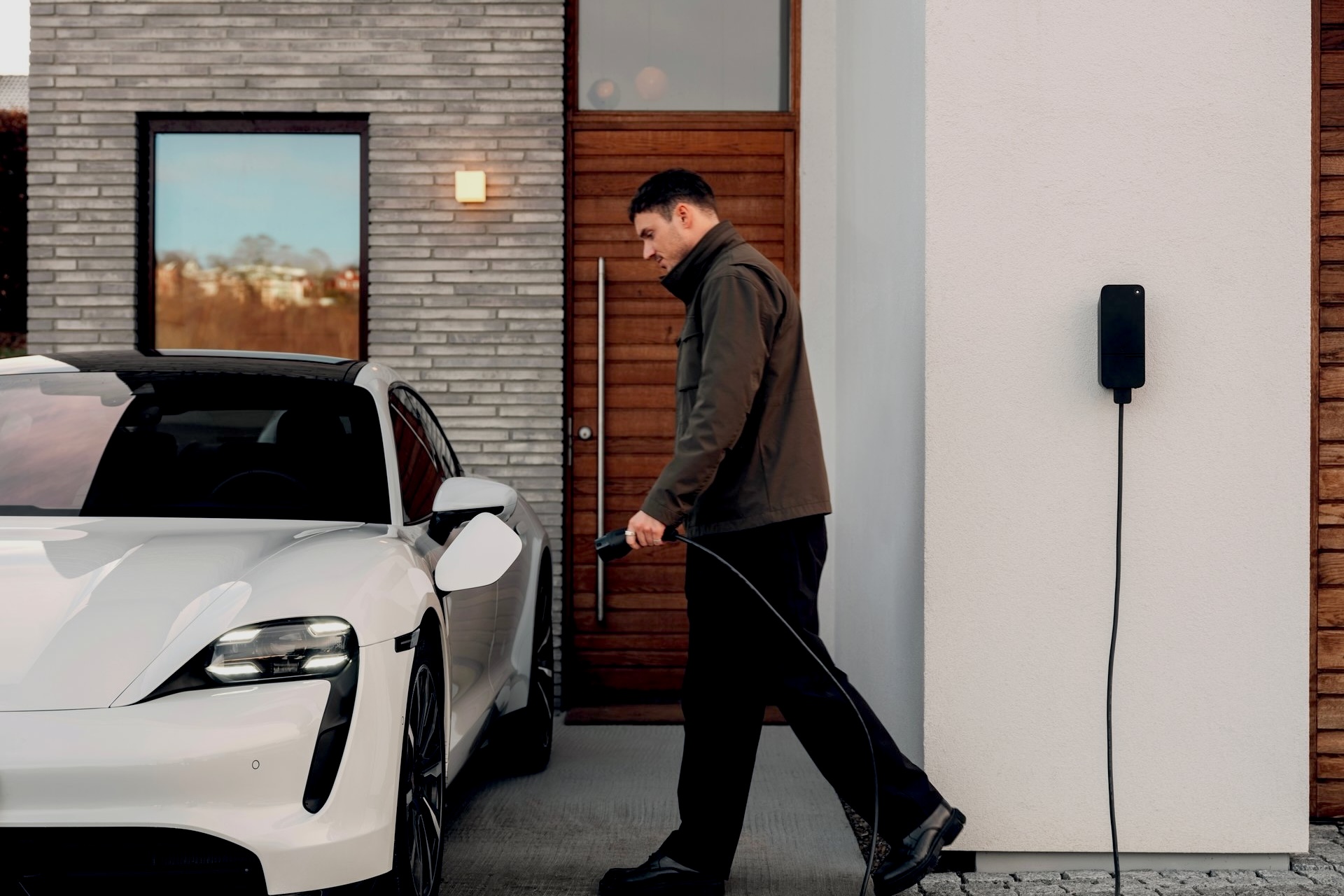 Carla | Laddbox & Elbilsladdning | Evify ⚡